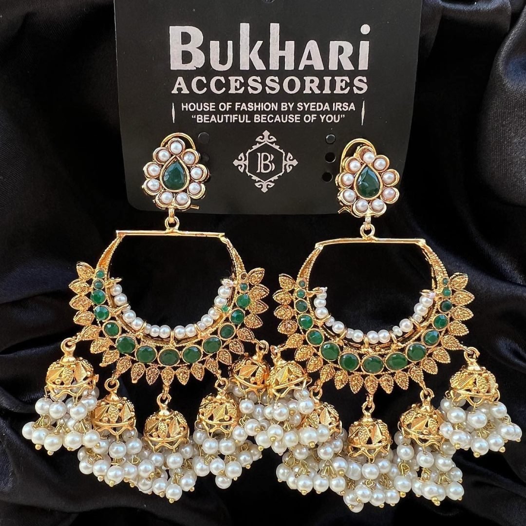 SUNAARI CHAND JHUMKI IN EMERALD – Bukhari Accessories